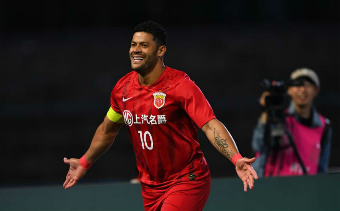 Após quatro anos, Hulk anuncia a despedida do futebol chinês